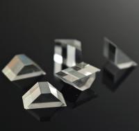 China Cube Or Triangle Optical CVD Diamond Prism Mono / Single Crystalline CVD Diamond for sale