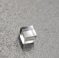 China Cube Or Triangle Optical CVD Diamond Prism Mono / Single Crystalline CVD Diamond for sale