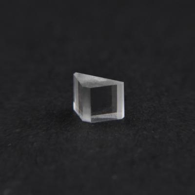 China Triangle Prism Optical CVD Diamond 6-Side Polished High Transparency Loose Mono Crystal Diamond for sale
