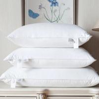 China Soft Luxury King Size Pillows Hotel Bedding Linen Washable For Economic Hotel for sale