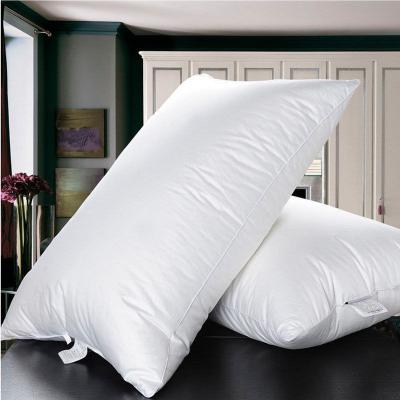 China Dust Resistant Hotel Quality Down Pillows Customized For Adults for sale