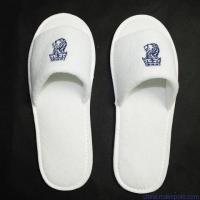 China Medium Thickness Personalised Hotel Slippers Waffle Weave For Luxury Hotel for sale