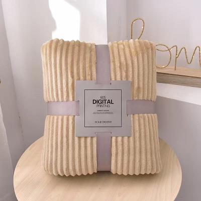 China Colorful Hotel Style Blankets Anti Pilling For Autumn Winter for sale