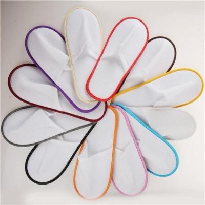 China Embroidery Logo Disposable Hotel Slippers Open Toe Style For Indoor Use for sale