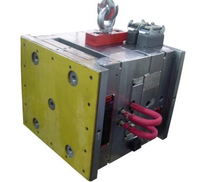 China Cast Plastic Die Mould Manufacturer Vehicle Auto Mold Automotive Parts Metal  Housing for sale
