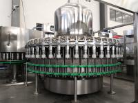 China Automatic SUS304 30000BPH Monoblock Fruit Juice Filling Machine Non Carbonated Beverage for sale