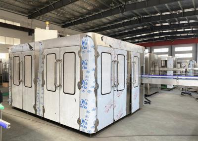 China 5500kg 3000BPH Automatic Cooking Oil Filling Machine for 950ml Bottle for sale