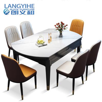 China Minimalist Modern Solid Wood Dining Table And Chair Combination for sale