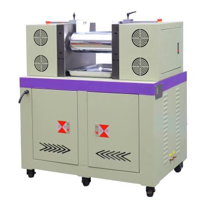 China Alloy Structure Lab Open Mixer Mill Engineering Plastics Mixing Mill Machine for sale