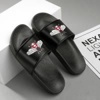 China Summer Slippers male outdoor casual shoes fashion trend 2022 home anti-slip slides new man sandal wholesale for sale