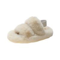 China Hot sale Women fluffy Slippers Ladies Cute Plush Sandals ladies Fur Slippers Winter Warm flat sole house shoes for sale