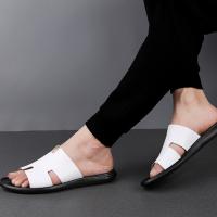 China Flat  Solid Color Men Slippers Upper Breathable Home Slippers for sale