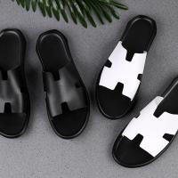 China Flat  Solid Color Men Slippers Upper Breathable Home Slippers for sale