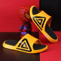 China Outdoor Beach Men Cozy Slippers  Flat Soft Sole Non Slip Summer for sale