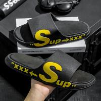 China Outdoor Thick Sole Men Slippers Non Slip Summer Breathable Slippers for sale