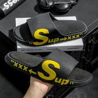 China Outdoor Thick Sole Men Slippers Non Slip Summer Breathable Slippers for sale