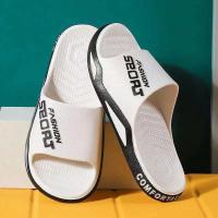 China Indoor Soft Sole Men Flat Slide Non Slip Home Summer Sandals for sale