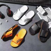 China Indoor Soft Sole Men Flat Slide Non Slip Home Summer Sandals for sale
