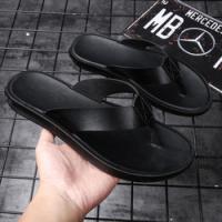China Wholesale 2022 new design summer beach sandals men cork sole solid color flip flop Men slippers in stock for sale