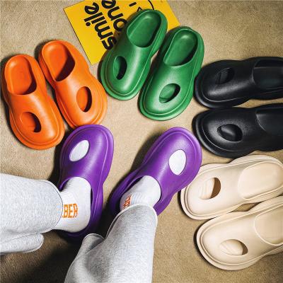 China High quality summer sandals unisex couple indoor and outdoor Men solid color slides slippers designer sandals women famous brand for sale