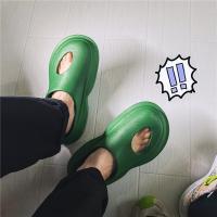 China High quality summer sandals unisex couple indoor and outdoor Men solid color slides slippers designer sandals women famous brand for sale