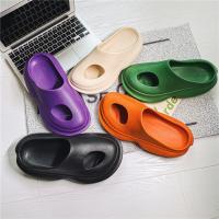 China High quality summer sandals unisex couple indoor and outdoor Men solid color slides slippers designer sandals women famous brand for sale