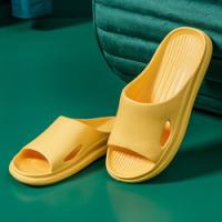 China Best price wholesale fashion home slippers Men solid color indoor thick bottom non-slip couple summer sandals women for sale