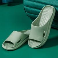 China Best price wholesale fashion home slippers Men solid color indoor thick bottom non-slip couple summer sandals women for sale