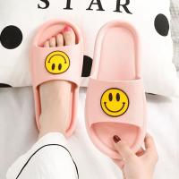 China Fashion Design Smile Pattern Slipper Shoes Casual Soft Sole Non Slip Children Slippers for sale