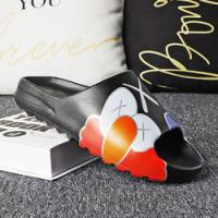 China Factory price Slide Breathable Cool Beach Flip Flop Lightweight Graffiti cartoon women Bathroom home Slippers for men for sale