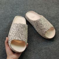 China Factory price Slide Breathable Cool Beach Flip Flop Lightweight Graffiti cartoon women Bathroom home Slippers for men for sale