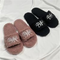 China Custom logo outdoor soft plush slippers for women and ladies hot sale wholesale non-slip home indoor custom shoes for sale