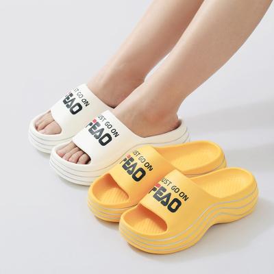 China Slippers women wholesale custom outdoor comfortable sandals home thick bottom EVA non-slip cheap indoor shoes for sale