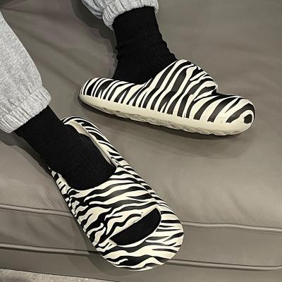 China New design Summer Cute Pattern Light Weight Anti-slip For Indoor couple flat men Slippers eva sandals women for sale