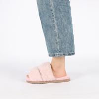 China Custom Women Soft Fuzzy Open Toe House Shoes Imitation wool Warm Comfy Slip-on Breathable Slippers luxury fur slippers for sale