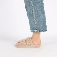 China 2021 house shoes women fluffy Faux Fur Slipper fashion solid color Furry Ladies Plush flat sole Open Toe slipper for sale