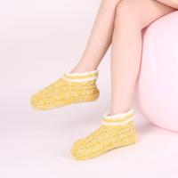 China Hot Sale High Quantity Popular women Winter slipper Socks customized girls fashion socks non-skid short sherpa designer socks for sale