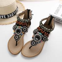 China Summer new fashion ethnic style flat sandals hot selling Bohemian comfortable light slippers hollow women shoes for sale
