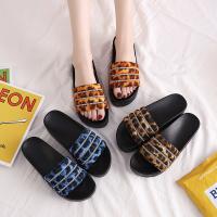 China Hot Wholesale Shoes Latest Summer Women Sandals leopard grain flat cloud slides Comfortable ladies slippers for sale