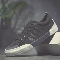 China Canvas  Men Casual Footwear Walking Style Comfortable Anti Slip for sale