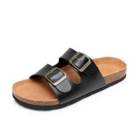 China Unisex Casual Footwear  Beach Buckle Men Summer Soft Flat  Casual Footwear for sale