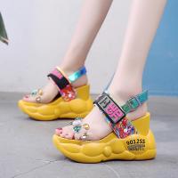 China High quality Color Rhinestone super thick bottom casual shoes women non-slip wedges sandals fashion outdoor slippers for sale