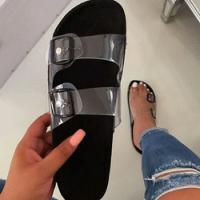 China 2022 new transparent women slides slippers wholesale fashion beach casual shoes for ladies soft sole flat sandals for sale