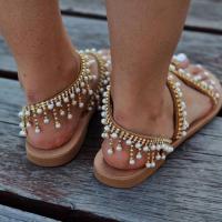 China New design summer pearl upper Roman style flip flops fashion ladies slippers beach casual shoes for women flat sandals for sale