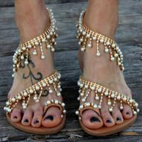 China New design summer pearl upper Roman style flip flops fashion ladies slippers beach casual shoes for women flat sandals for sale