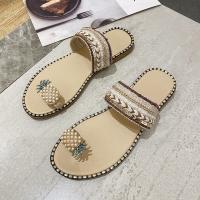 China Wholesale outdoor beach casual shoes fashion comfortable summer sandals women non-slip flip-flops slippers for sale