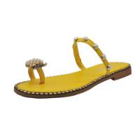 China New design pearl decoration upper summer sandals women soft sole casual shoes non-slip flip-flops slippers for sale