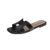 China Wholesale fashion solid color casual shoes footwear lightweight non-slip outdoor slide slippers 2022 summer sandals women for sale
