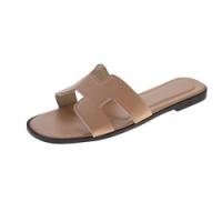 China Wholesale fashion solid color casual shoes footwear lightweight non-slip outdoor slide slippers 2022 summer sandals women for sale