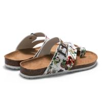 China Women summer trend cork beach clip-on casual shoes new design flat  flip-flops slippers in stock floral sandals for sale